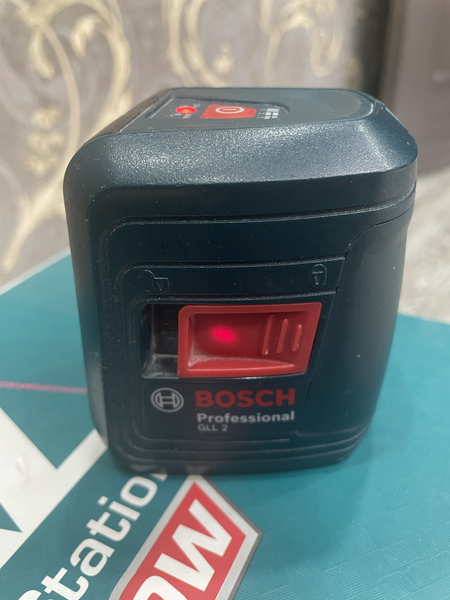 Лазерный уровень Bosch GLL 2