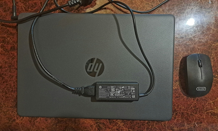 Ноутбук Hp в идеальном состоянии