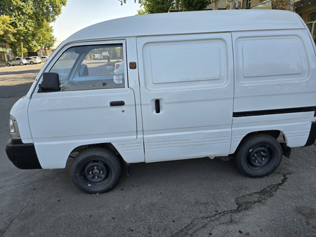 Damas van 2019 yil gaz bor