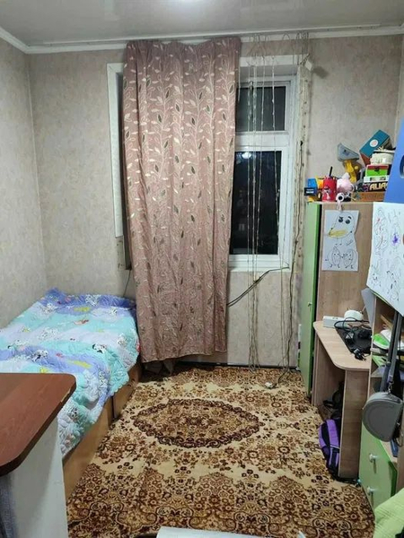 Квартира на Яшнабаде 2в3/4/4 ремонт хороший