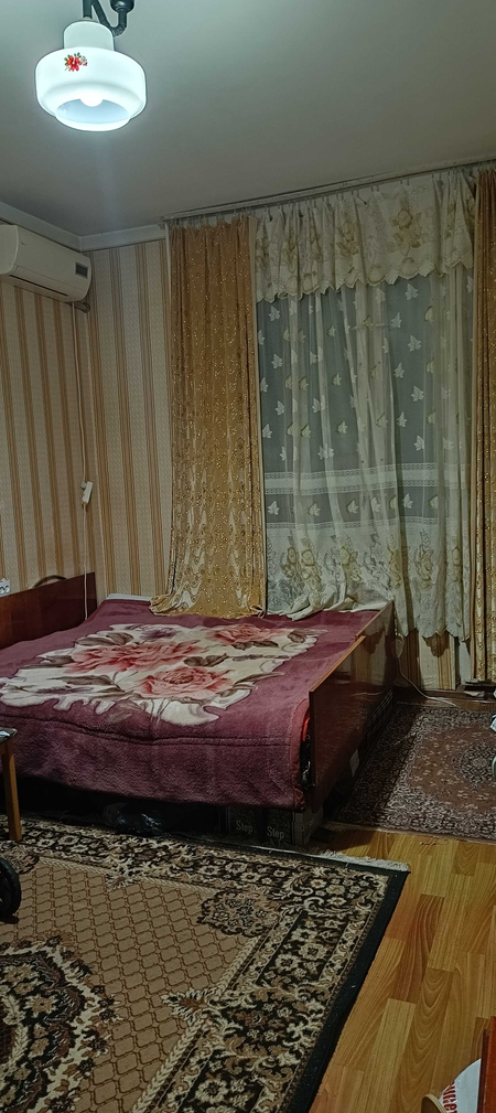 Юнусабад 15 квартал,Своя квартира 1 ком. Переделанная в 2