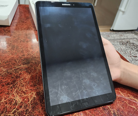 Планшет Samsung Tab A6