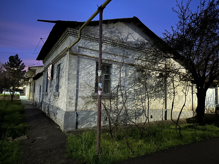 Дом угловой