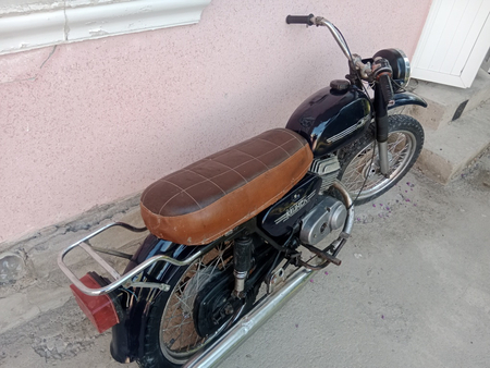 Minsk motosikl sotladi