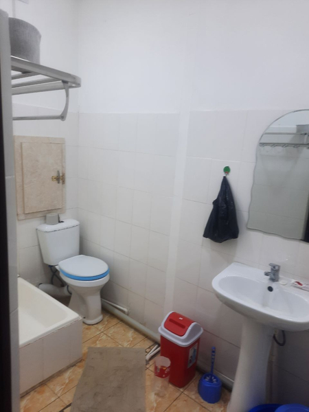 Navastroyka SERGELI 5a 7etaj 3xonali lux hamma sharoitlari bn oilaga