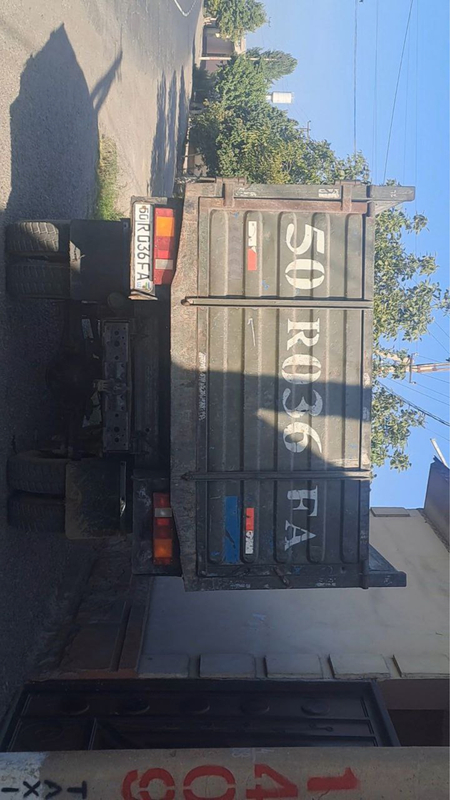 Zil 130 sotiladi