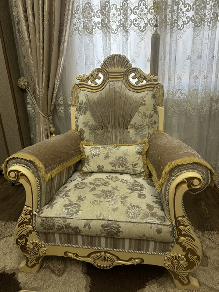 Продаем диваны и кресла