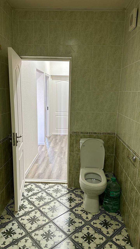 Продается 3 комнатная квартира на Авиасозлар 1 с ремонтом (61 школа)
