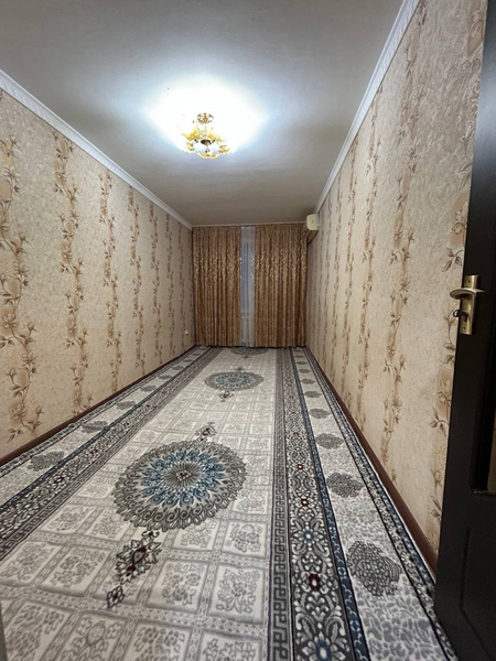 2 хонали квартира сотилади 4-этаж ор: Гор газ