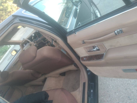 Продаю Американского короля дорог. Lincoln Town Car 1994 года