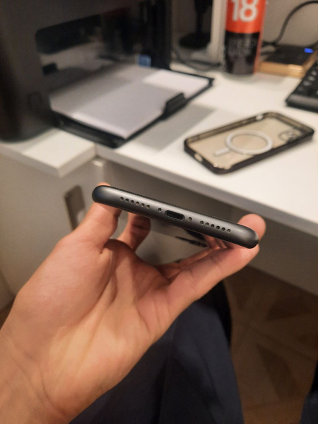 Iphone 11 128 black 85%