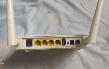 WI-FI ADSL модем сотылады