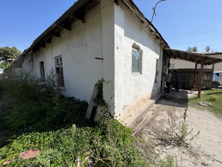 Продается Дом земля участок 4 км от поста Рохат паселок Балыкчи