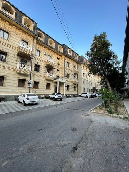 3/3/4 буз 2 чимган пайтахт автосалон