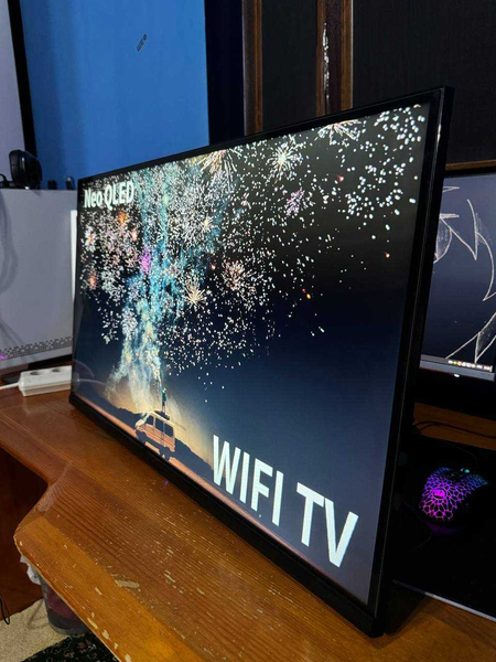 Телевизор WIFI TV 33