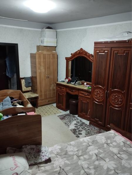 В Тузель-2 срочно продам 4-х комнатную квартиру