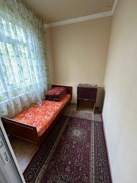 Срочно Аренда 1х-комнат На Лисунова-4 рядом метро и Кадышева