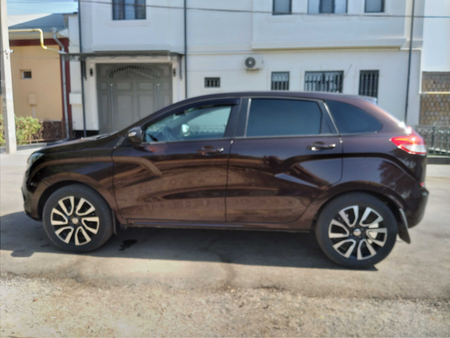 Lada Xray продам
