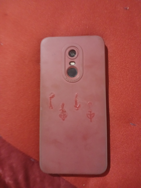 Redmi 5+ ekran taza ustindegisi laminatin almastiruw kk