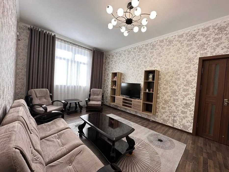 Сдаётся в аренду 3-ком квартира/ 3-room apartment for rent