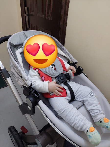 Kolyaska Hot Mom
