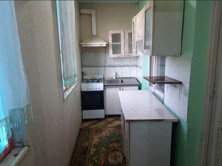 Продаётся квартира  Юнусабад-4  2/4/4
