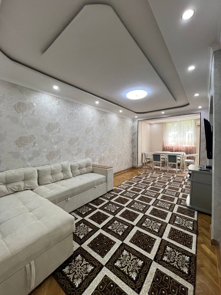 Сдается квартира, ЦУМ , 3/5/5