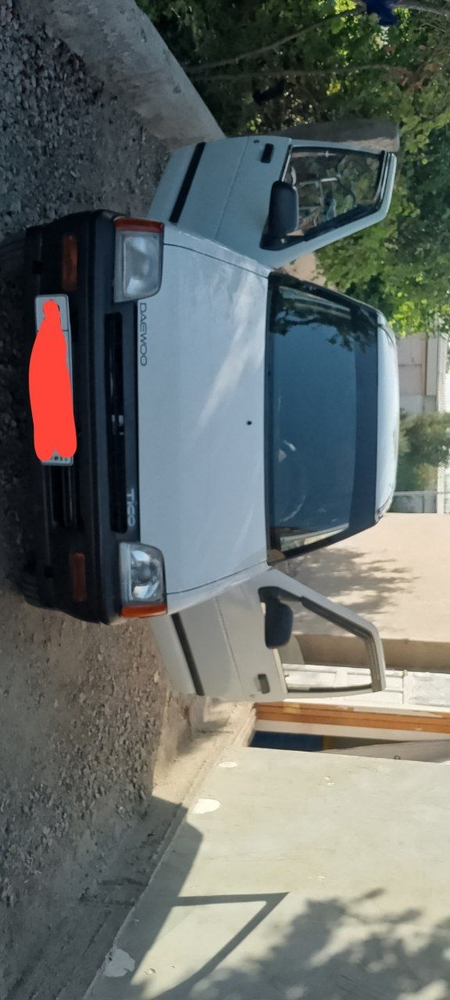 Tiko avtomobili sotiladi surowni