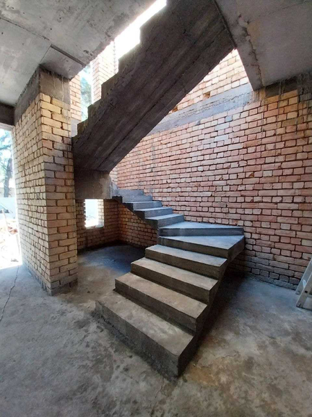 Продается коттедж      ( 17 )