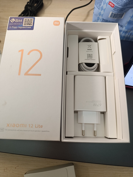 Xiomi Redmi 12 Lite,8/256,Blak