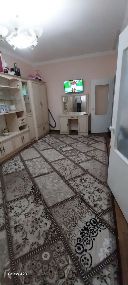 1 xonali uy sotiladi 2 xona qilingan