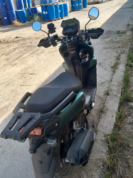Skuter sotiladi srochni
