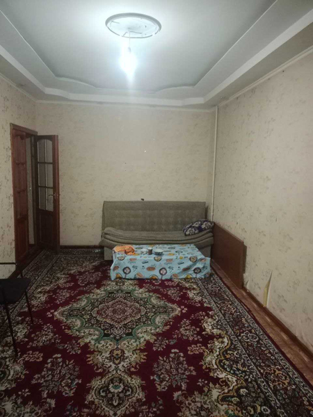 Продаётся квартира 3/1/5 на Ахмад Югнаки чистая.