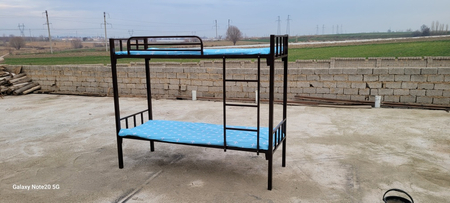 двухъярусная кровать
