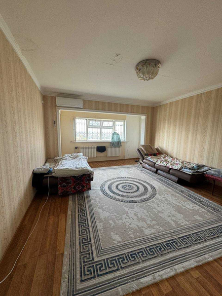 Паркентский риезий кафе бек 2/9/9 отдельный вход 65м²