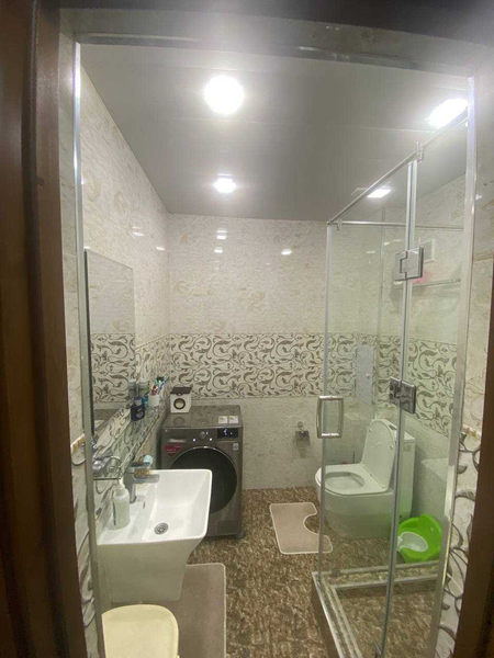 Продаётся 3комнатная банковская квартира 116кв.м. метро Новза.