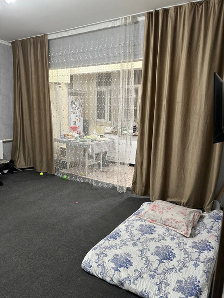 Продажа 1в2/4/4 на Юнусабад-4, 2 хонали сотилади