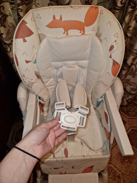Продам детский стульчик для кормления