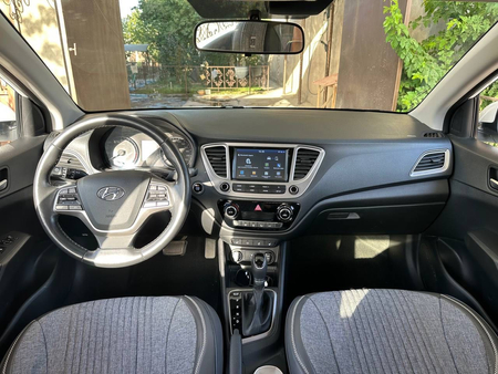 Продаю Hyundai Accent