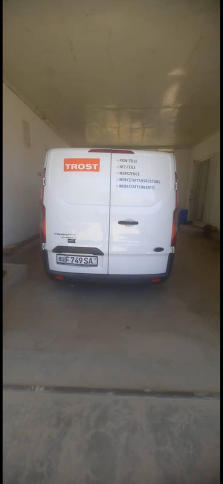 Ford Transit Custom 2016, 256 000 km