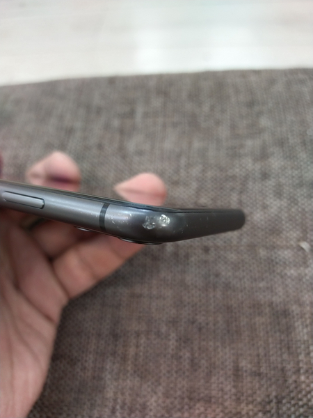 Iphone 11 128Gb Sotiladi