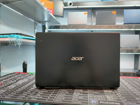 Ноутбук  Acer Aspire Intel core i3-10110U