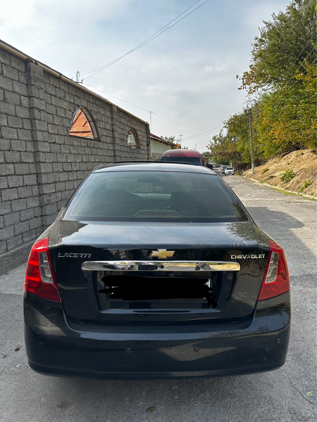 Lasetti 3 pazitsiya metan gaz