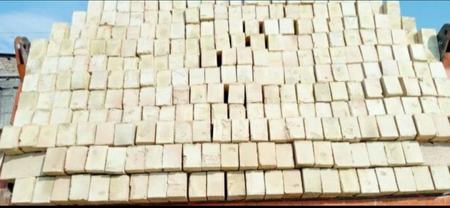 Стандарт ва палата гиштлар сотилади 890