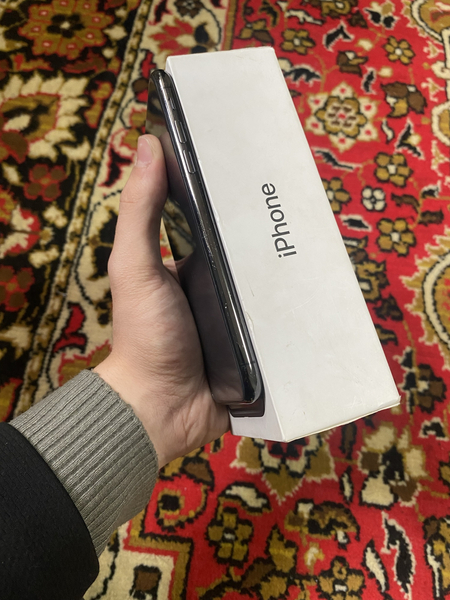 Iphone X 64gb karopka dakument