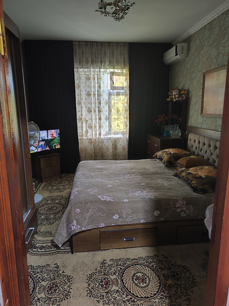 Продается 2х комнатная квартира Чирчик, 9 м-он кв Конструкторов