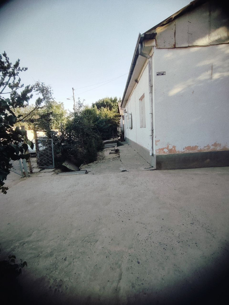 Uy sotiladi 5xona oshxona