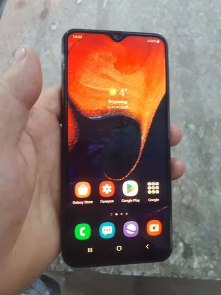 Samsung a50 sotiladi