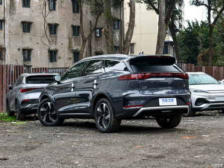 Gonzo Motors Samandar BYD Tang DM-i 2024