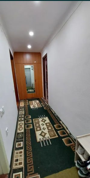 Чиланзар 8кв   2в3/3/4   2*6м²   52м²